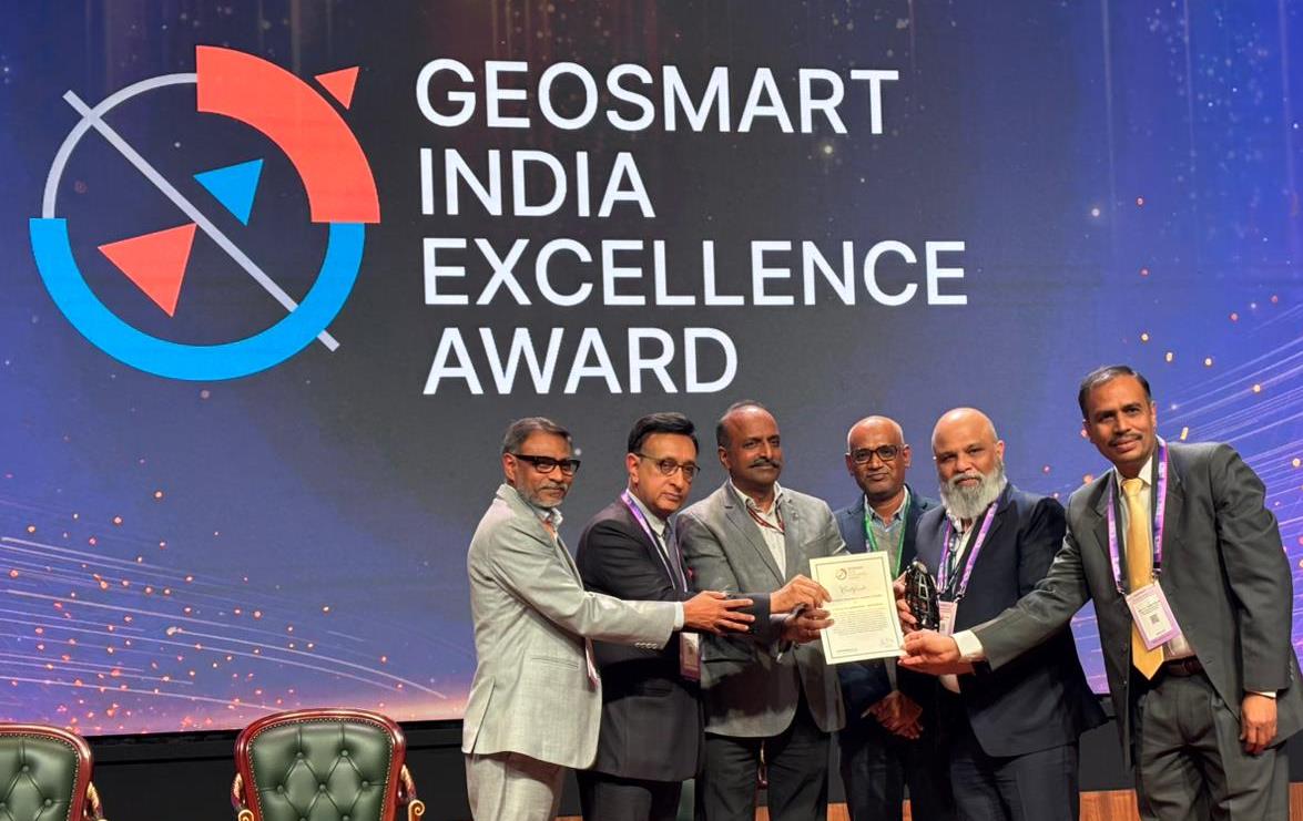 AIC receives Geospatial Excellence Award - Asia Insurance Post